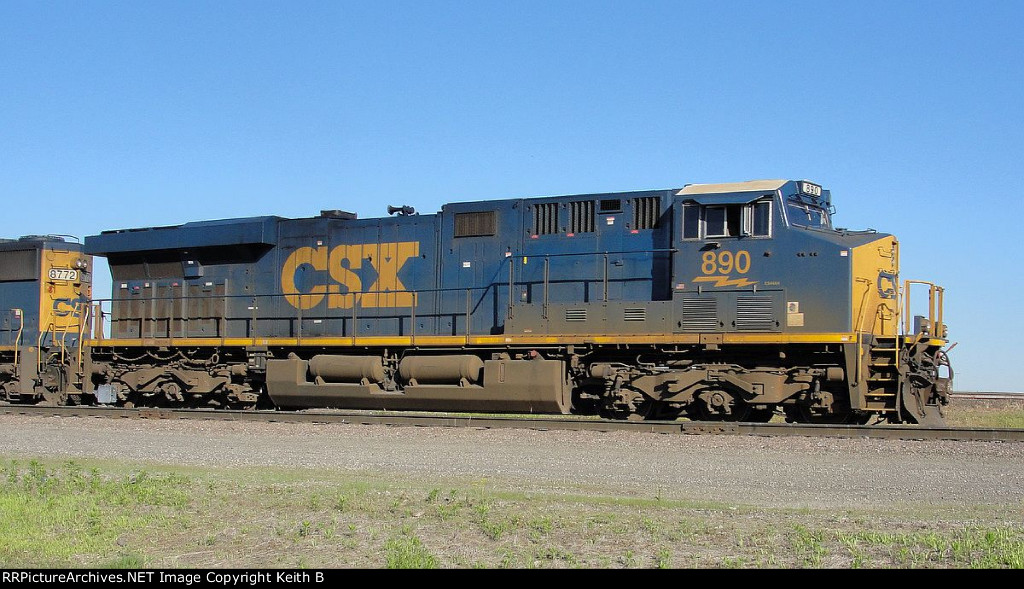 CSX 890